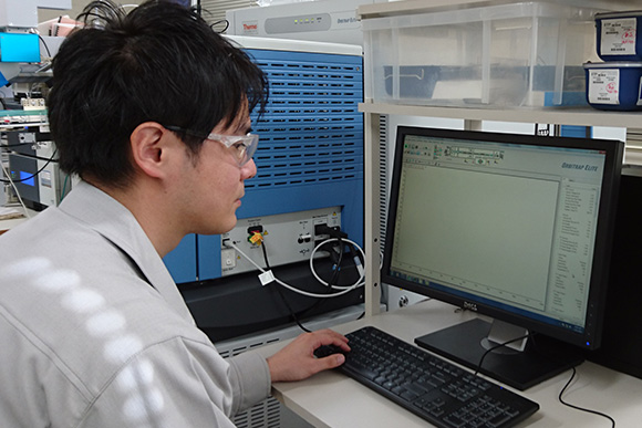 Bioscience Research Laboratory | Overview of Research Laboratories ...